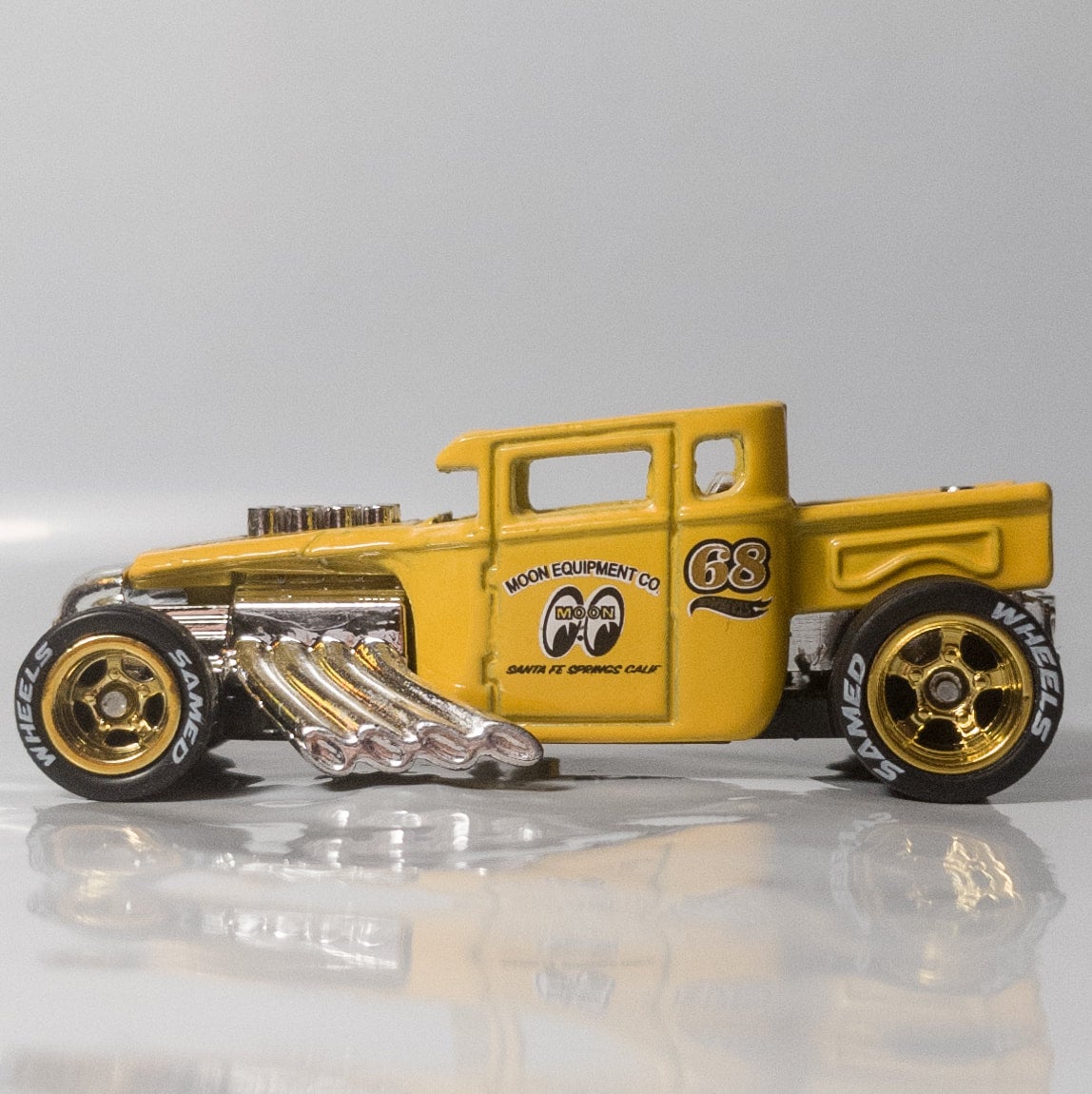 Hot Wheels Gasser/Muscle Car - Lettered Gold Rim - 10mm/12mm ...
